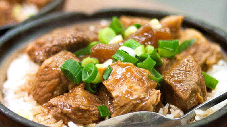 Burmese Curry Table - MYANMORE