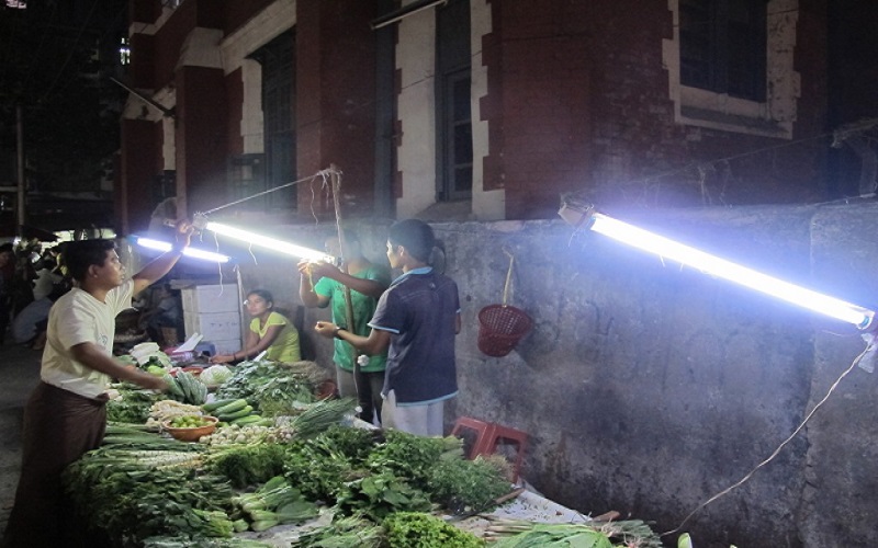 YANGON STREET DESIGNS - FLUORESCENT LIGHTS - MYANMORE