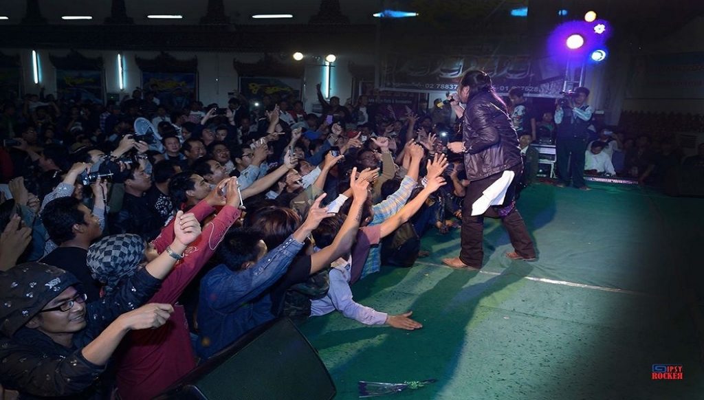 EMPEROR - THREE DECADES OF ROCK