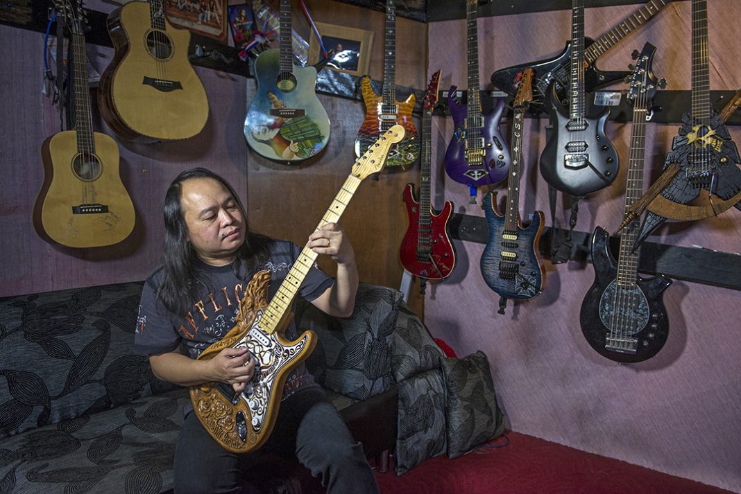 The Sounds of Iron Cross - MYANMORE