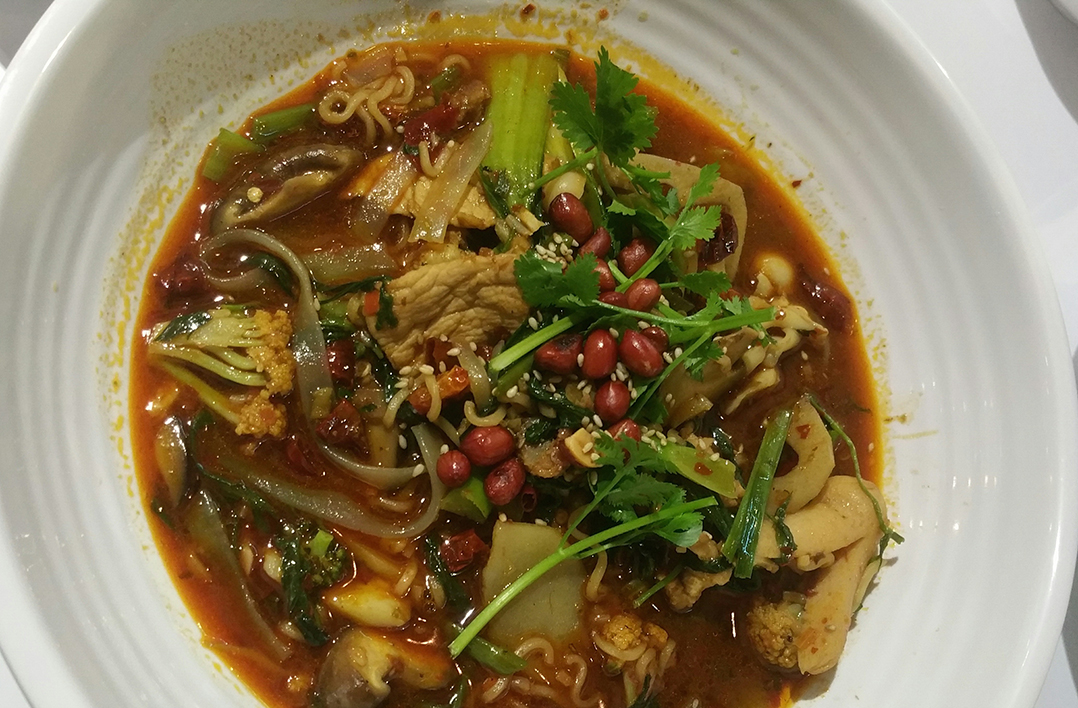 Spicy House Mala Fragrant Pot: It’s Worth The Wait! - MYANMORE