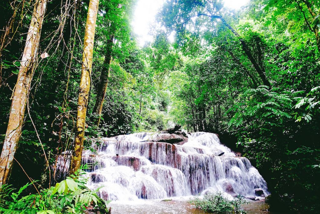 Adventure and Waterfalls in Lashio - MYANMORE