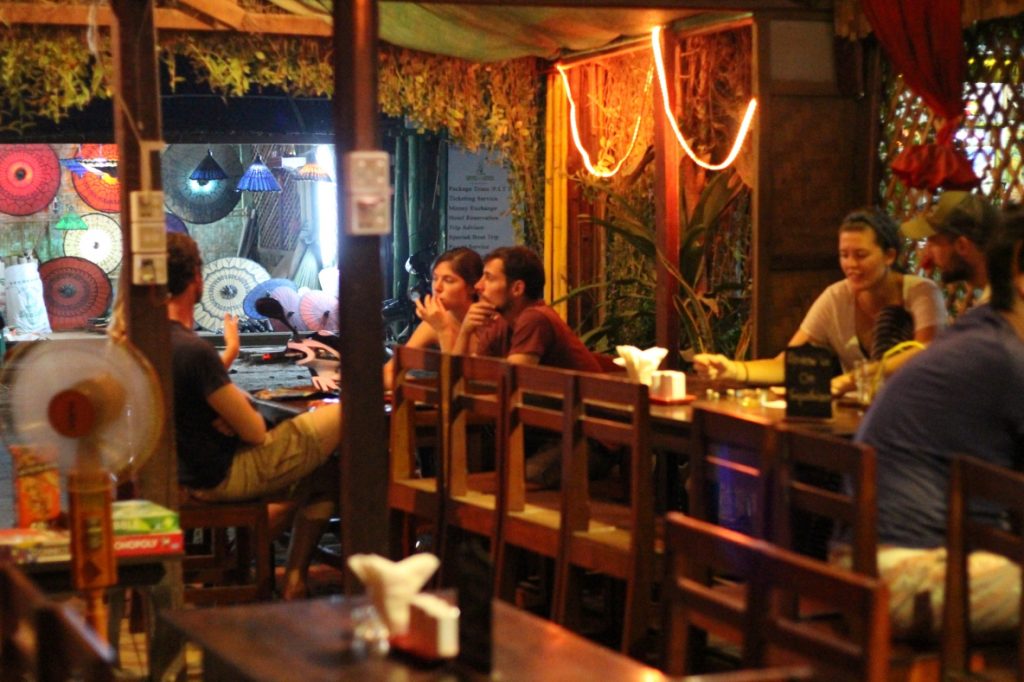 Bagan By Night : Nightlife in Bagan - MYANMORE