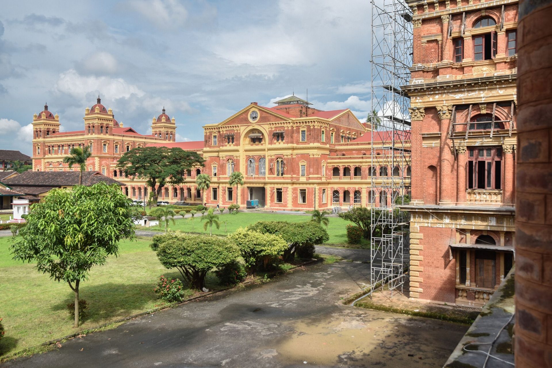 MYANMAR’S HISTORIC SECRETARIAT BUILDING TO BE RESTORED - MYANMORE