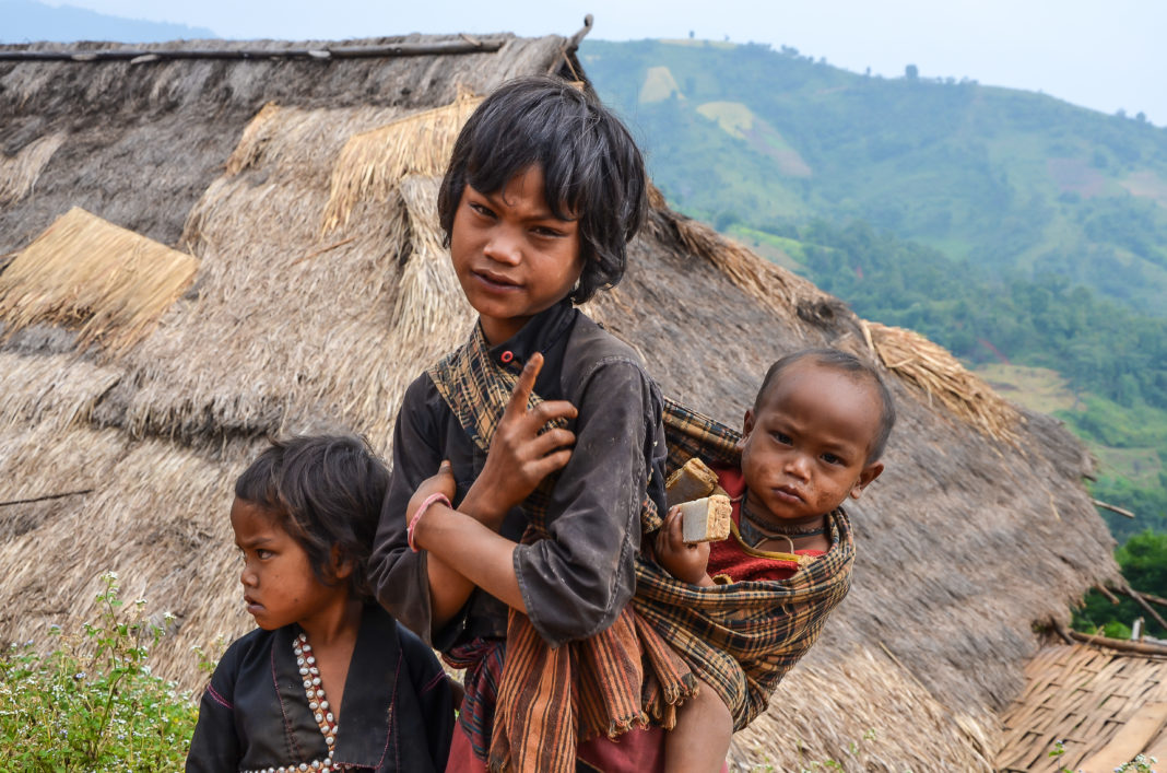 Portraits of Shan State - MYANMORE
