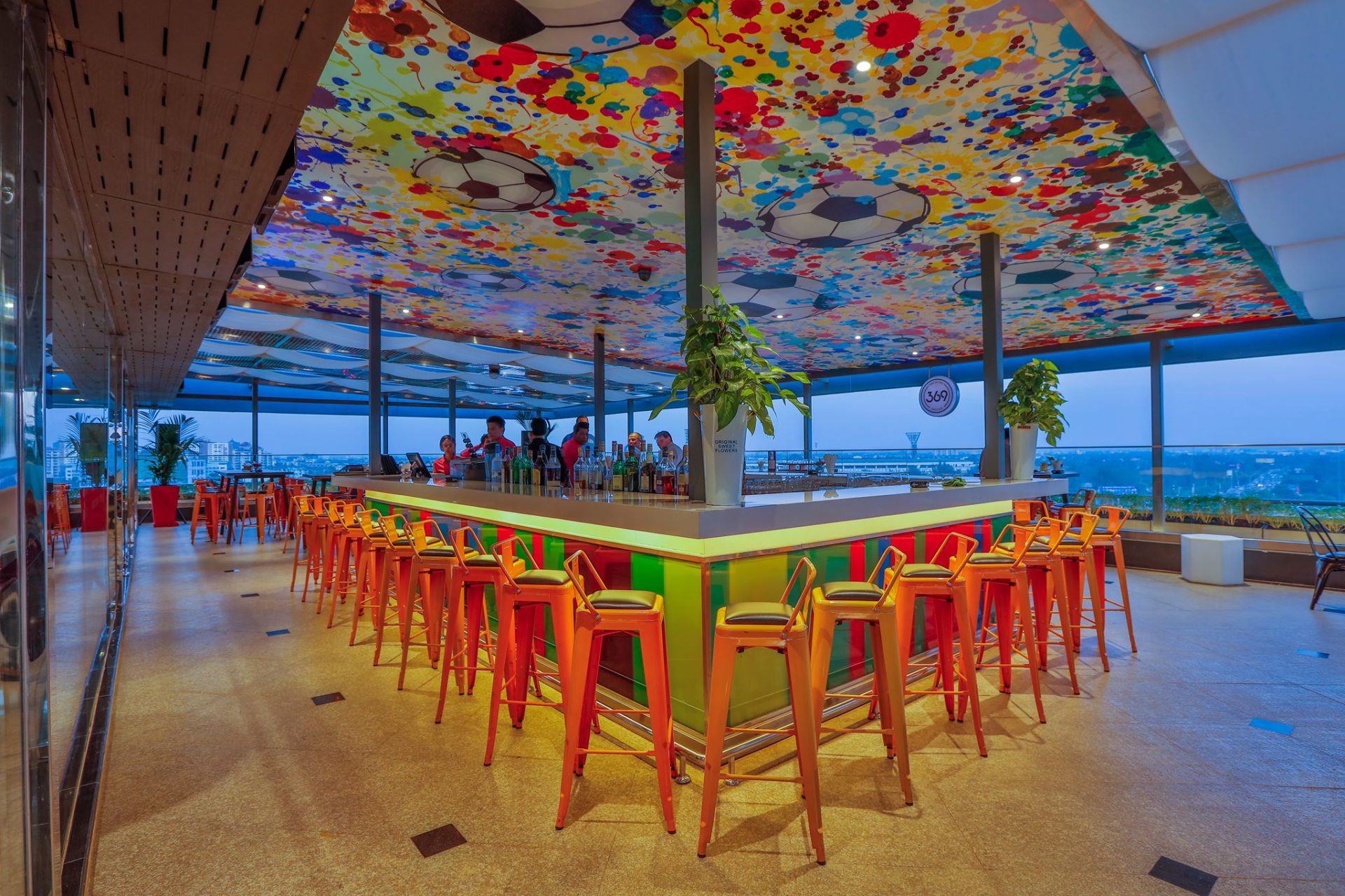 6 of the Best Rooftop Bars in Yangon - MYANMORE