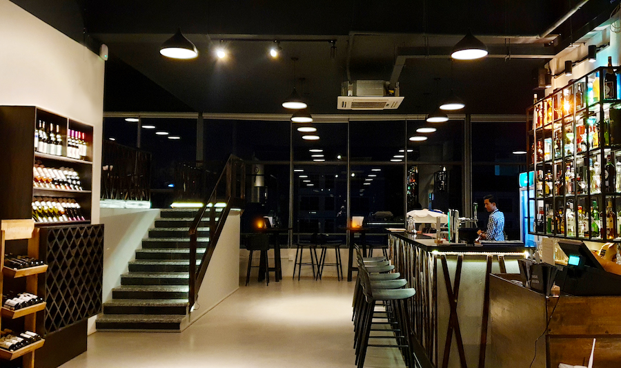 6 of the Best Rooftop Bars in Yangon - MYANMORE