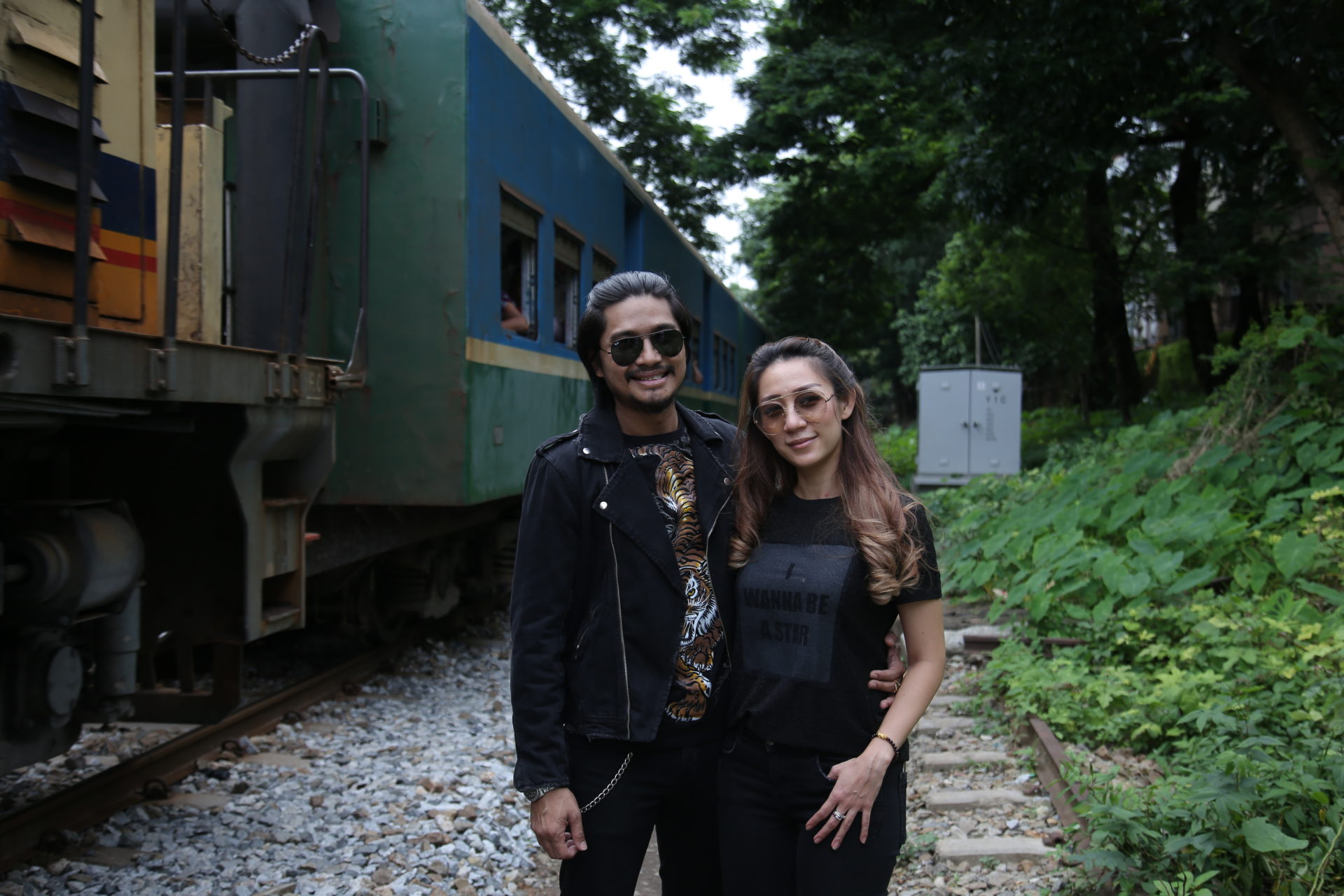 R Zarni: History of a Rockstar - MYANMORE