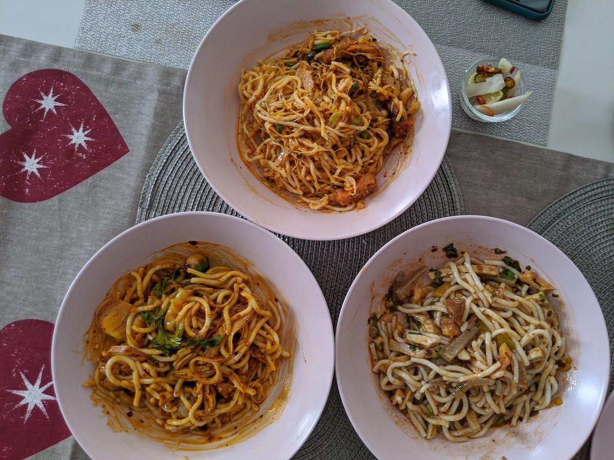 Authentic fresh Mandalay noodles for takeaway - MYANMORE