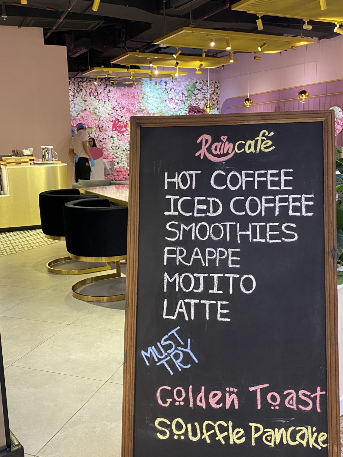 Rain Cafe: Desserts and instagrammable moments - MYANMORE