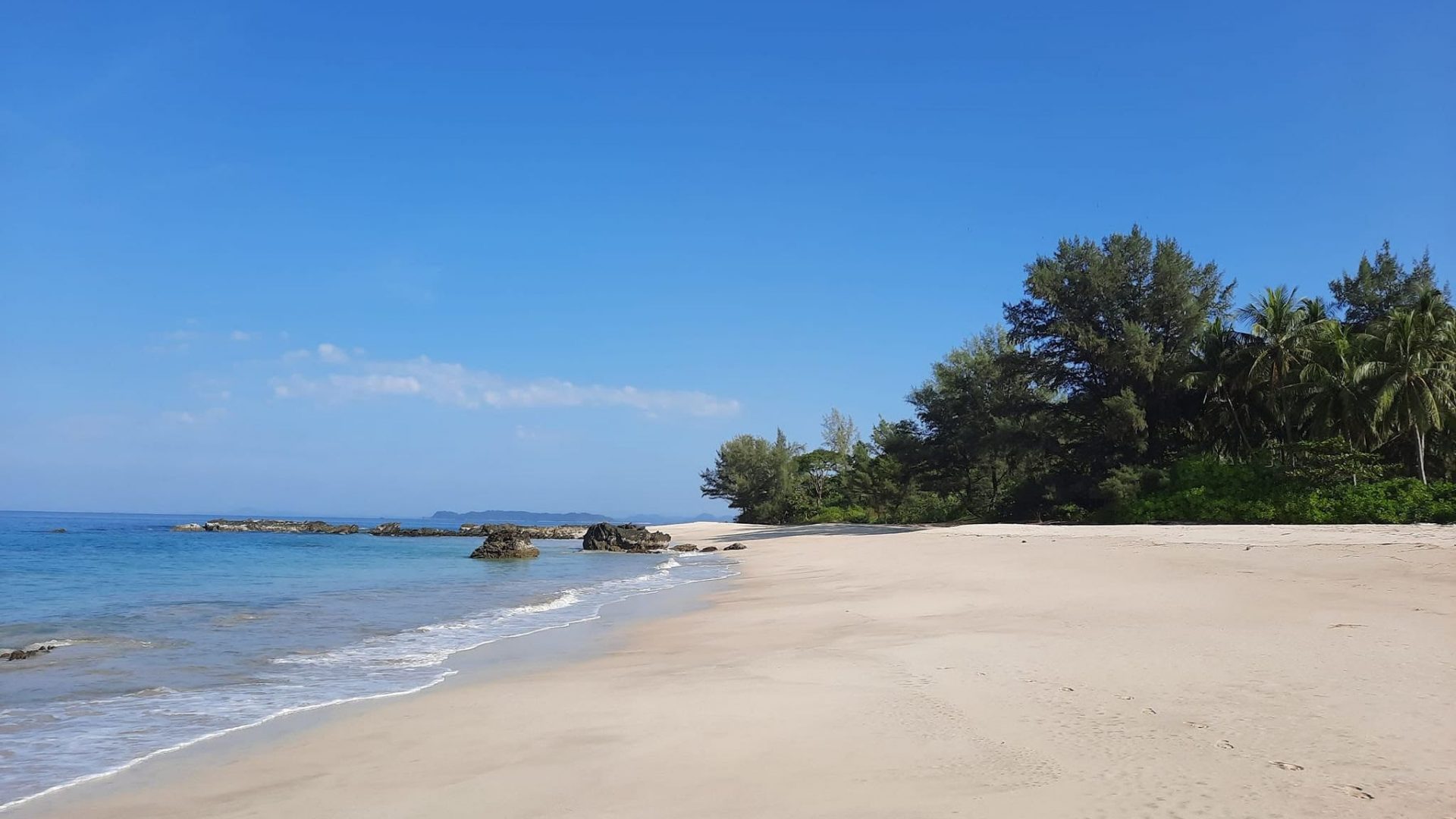 Travel guide for expats - MYANMORE