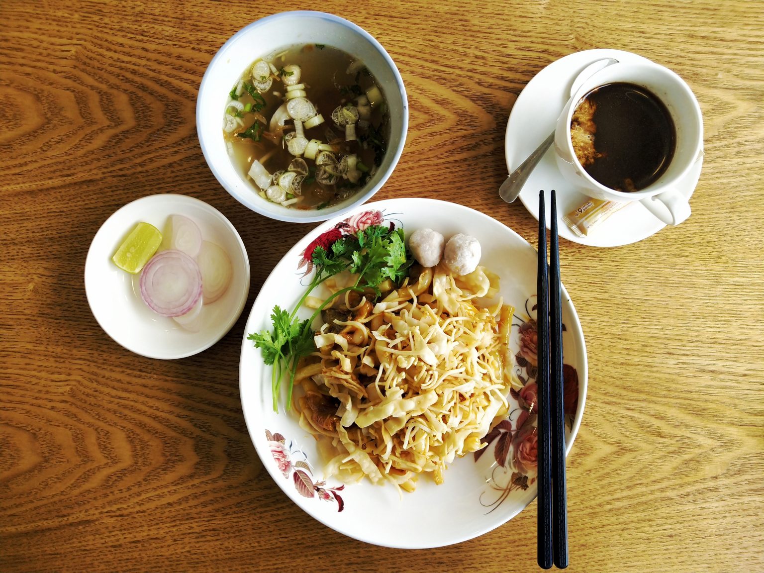10 foods you must try in Yangon - MYANMORE